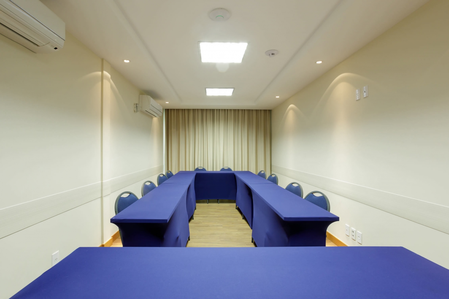 O Hotel - Interclass Florianópolis